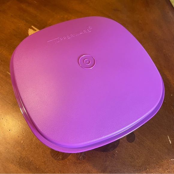 Tupperware | Kitchen | Tupperware Multi Server Container | Poshmark